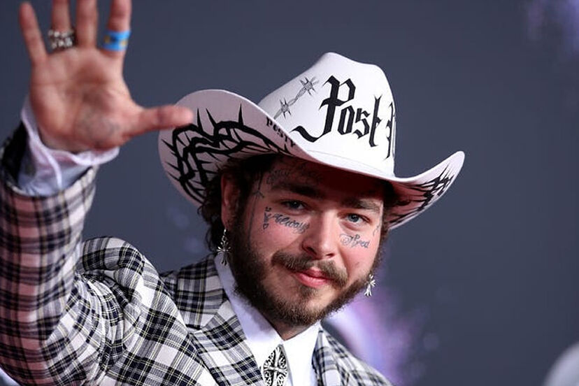 Post Malone pays fan $2m for Magic: The Gathering "One Ring" card ...