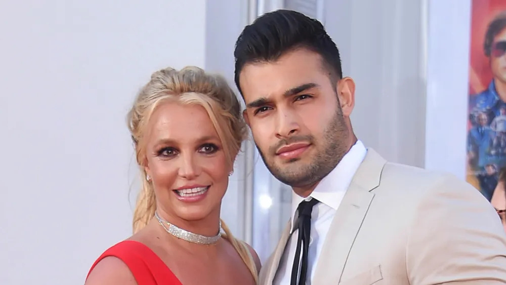 Britney Spears and Husband Sam Asghari Separate | TopHit - Highway To ...