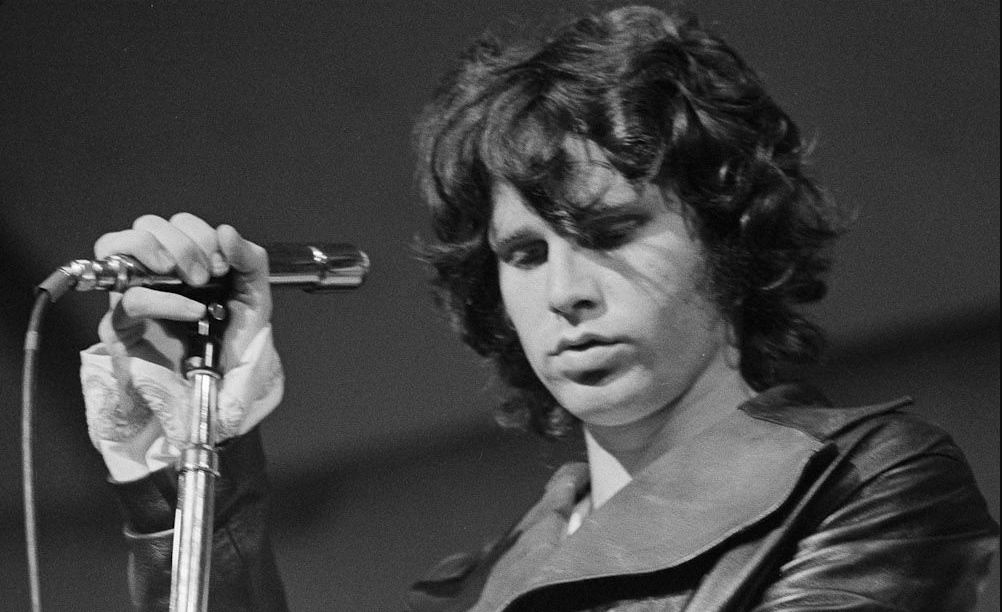 December 8 in Music History | TopHit - Highway To Airplay