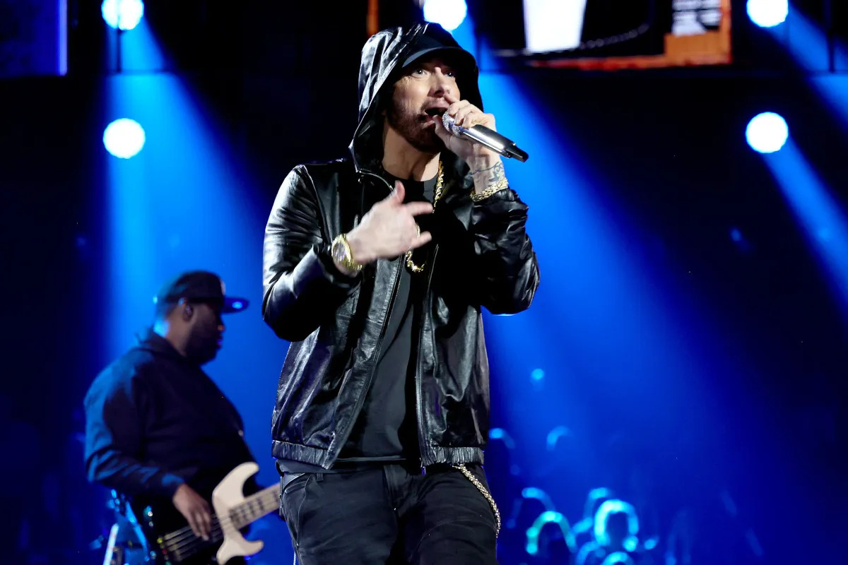 Eminem runs fake Slim Shady obituary in Detroit Newspaper | TopHit ...