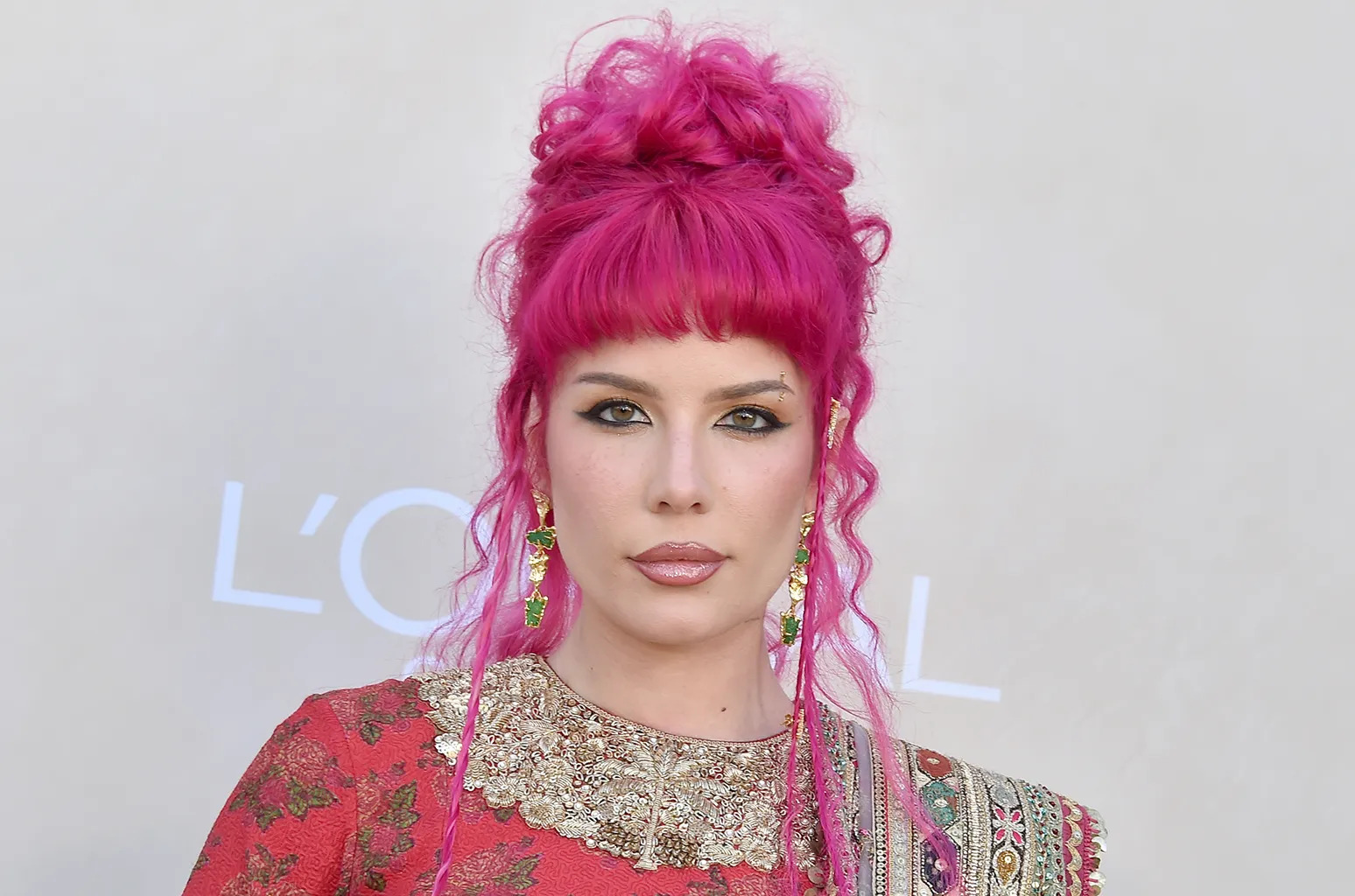 Halsey Teases Enigmatic New Project with "For My Last Trick" Slogan ...