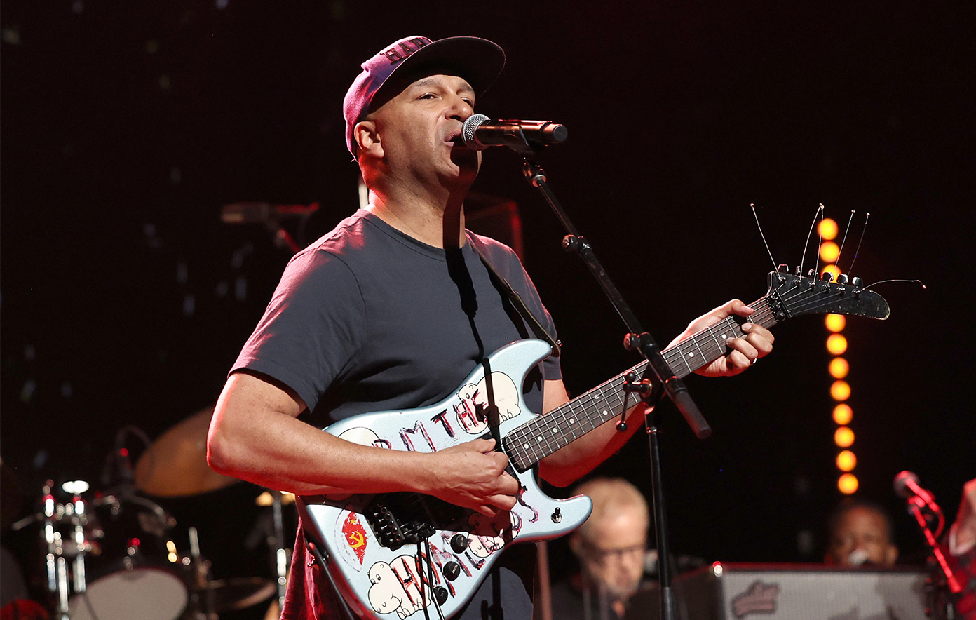 Tom Morello Finds "Purity" in Solo Work, Preps Rock-Fueled Album ...