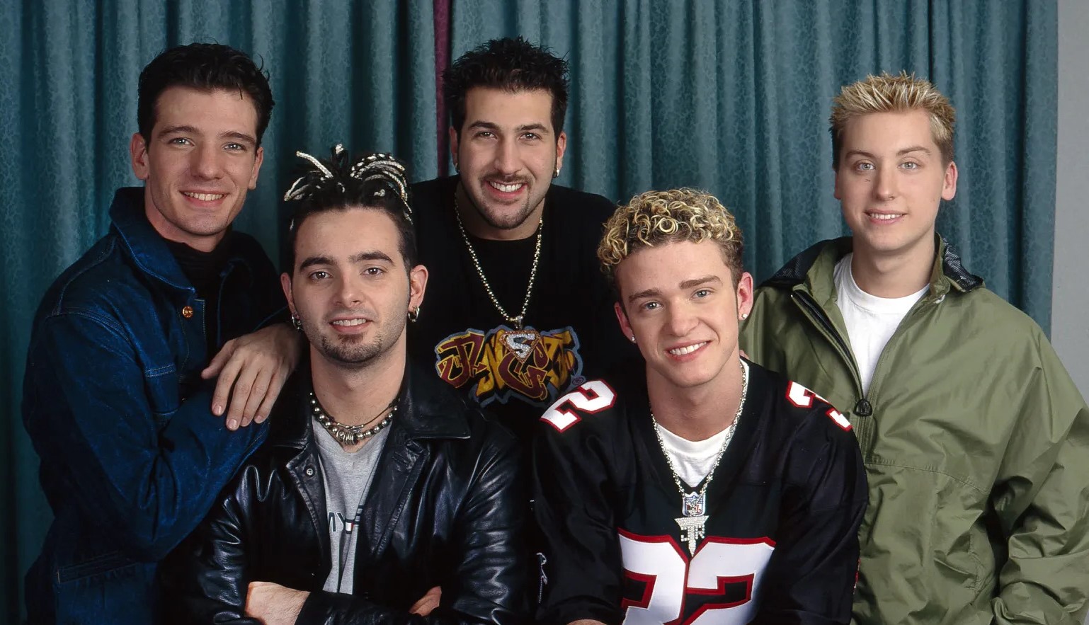 Bye Bye Bye? More Like Hello Again! *NSYNC Back in the Top 5 | TopHit ...