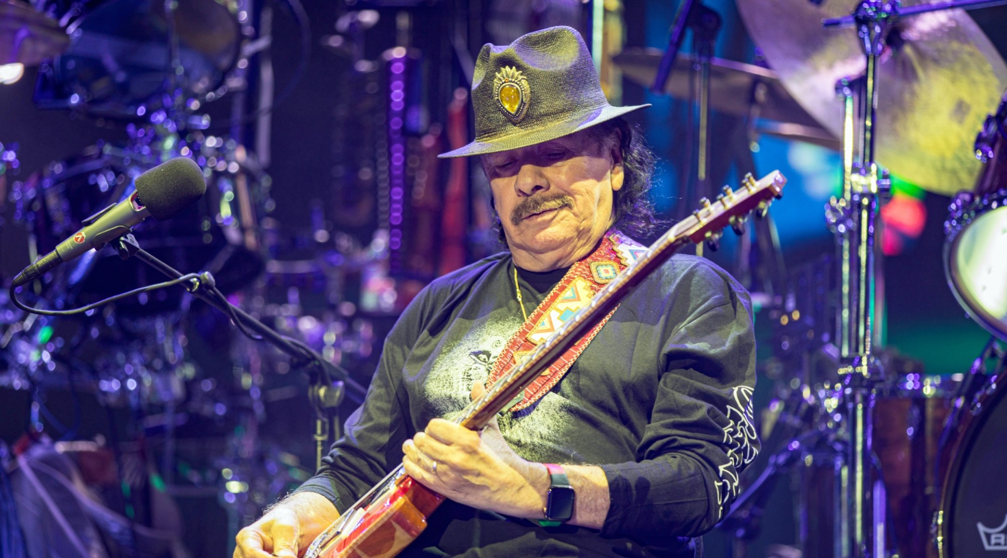 Carlos Santana Postpones Las Vegas Residency After Finger Injury ...