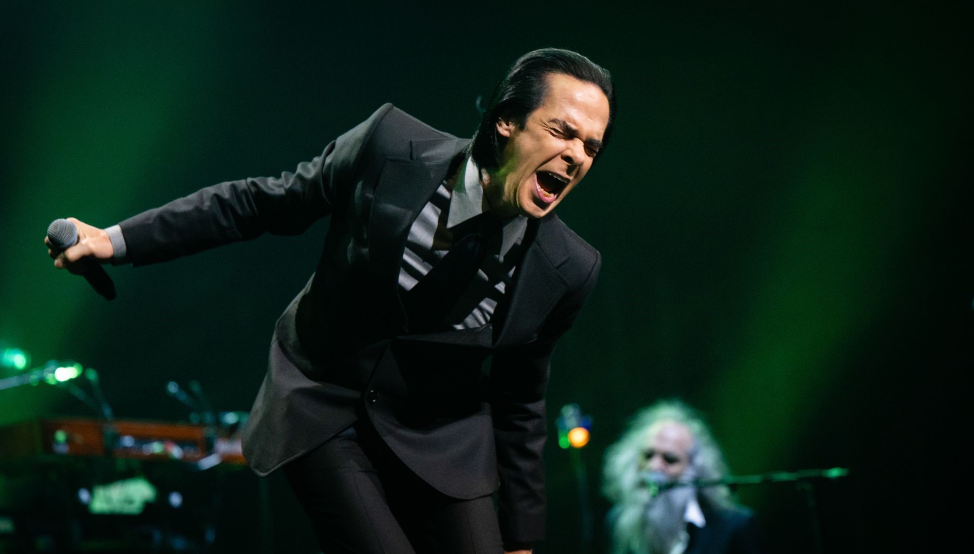 Nick Cave to Stream Electrifying Wild God Live Show from Paris | TopHit ...
