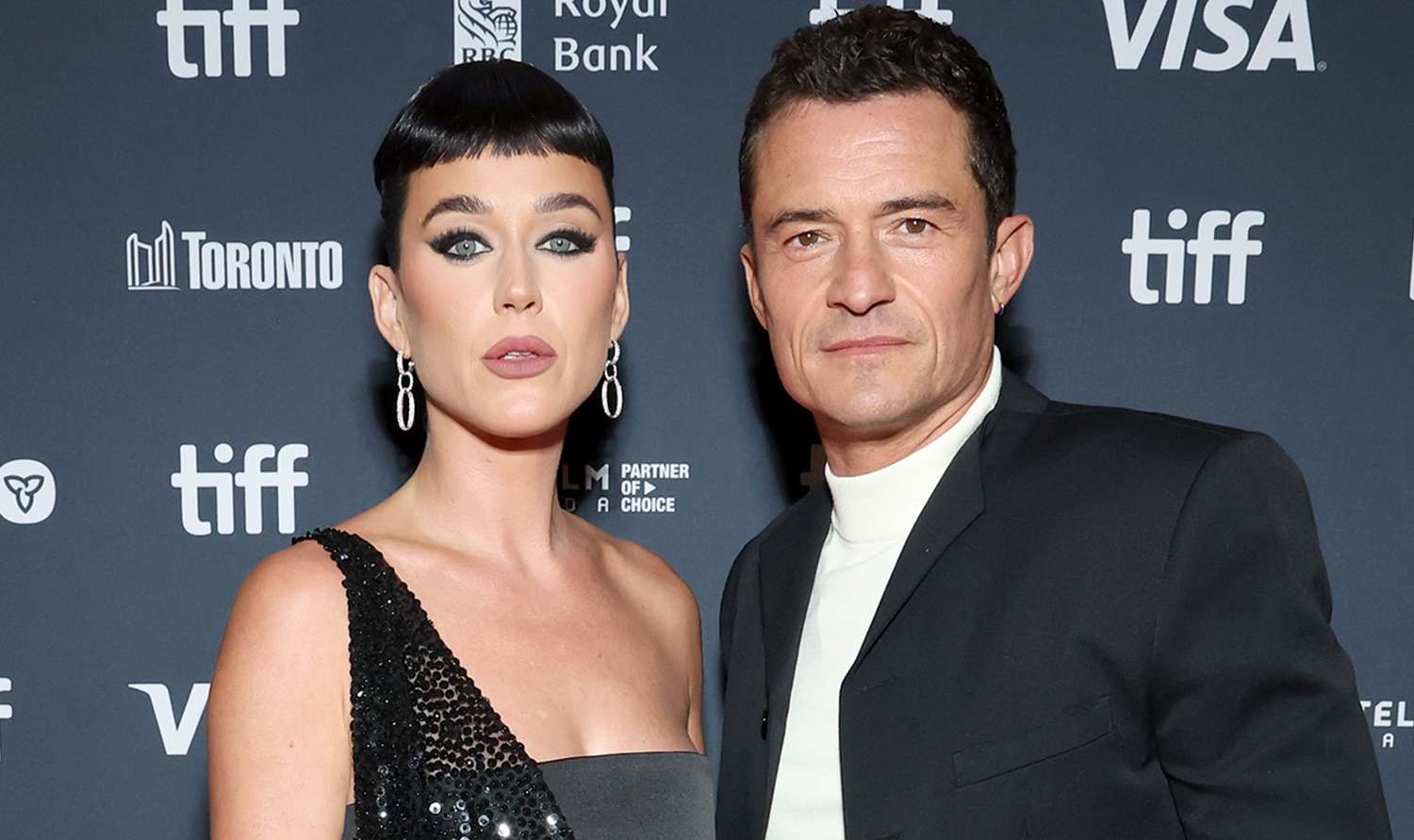 Katy Perry Tears Up on Stage After Orlando Bloom Split | TopHit ...