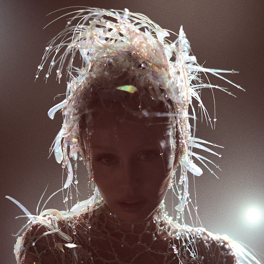 Something Beautiful – Miley Cyrus | TopHit - Highway To Airplay