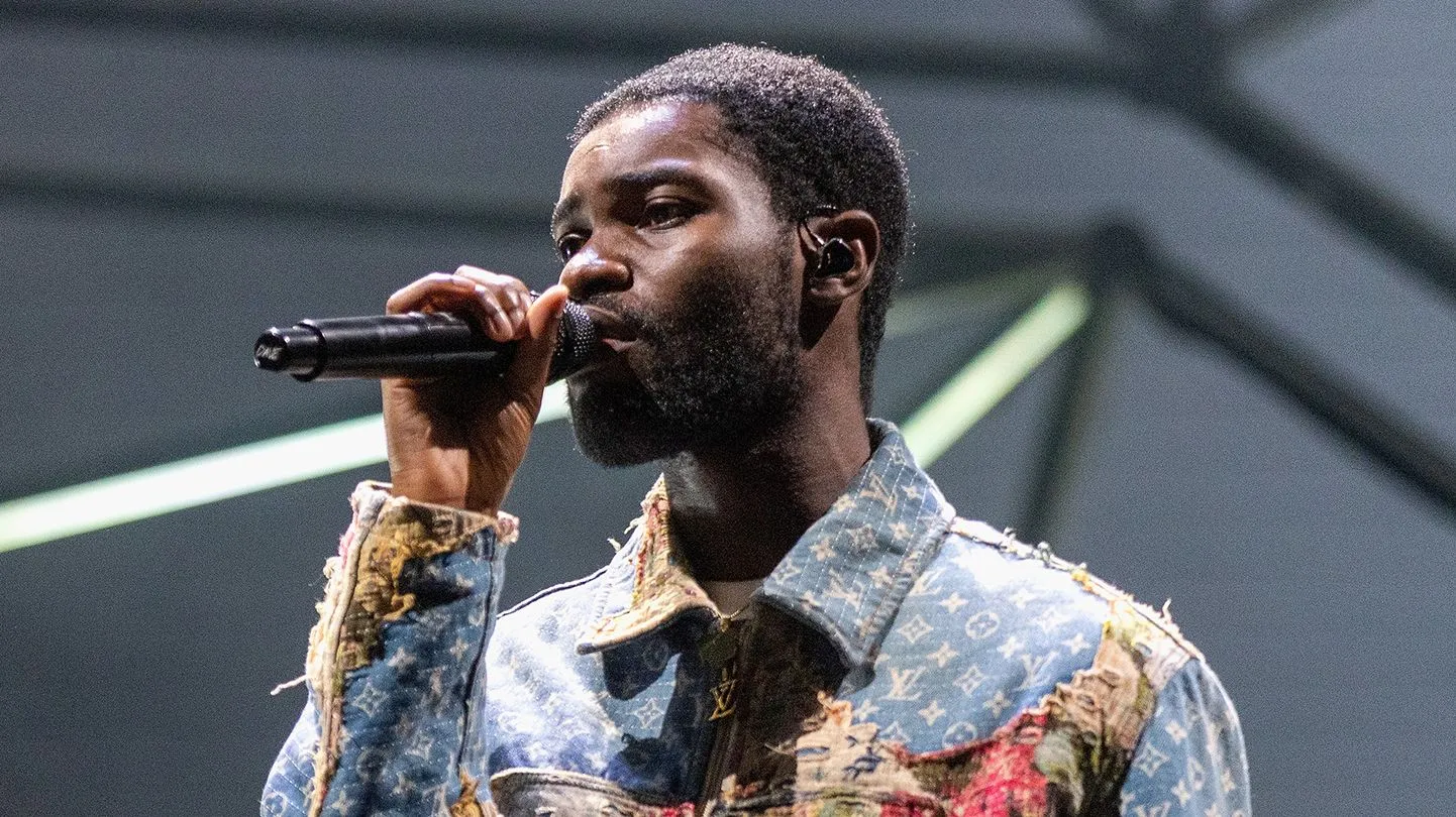 Dave Puts British Rap Back on Top of Spotify | TopHit - Highway To Airplay